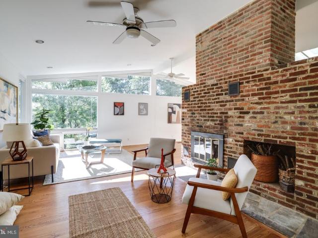 7413 Rebecca Drive