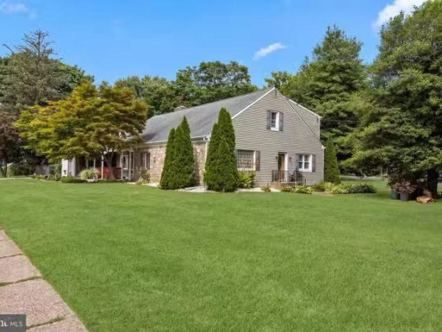 741 BELLEVUE AVE, PENNDEL, PA 19047 Multi Family For Sale MLS.