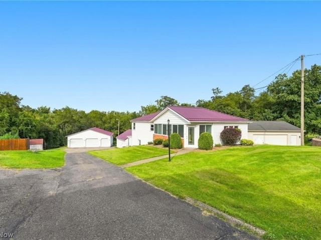 741 E Market St, Cadiz, OH 43907