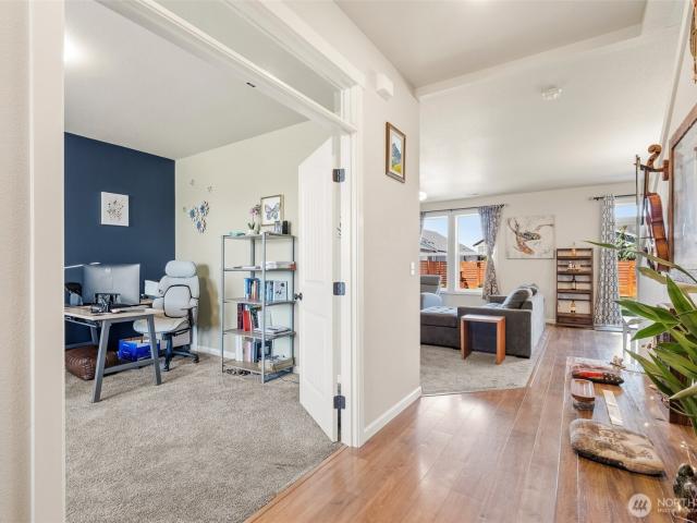 741 K St NE