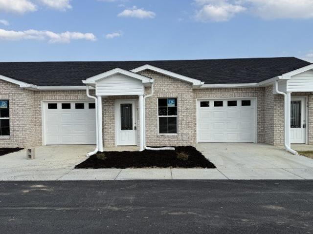 741 Kings Ln Apt A2, Tullahoma, TN 37388