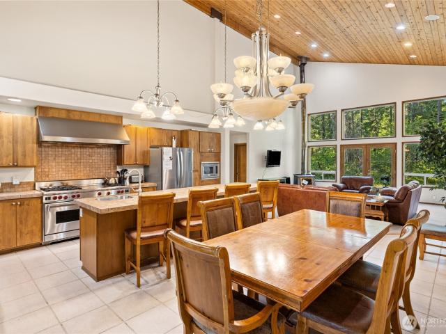 741 Hawthorn Ln, Easton, WA 98925 | MLS #2484