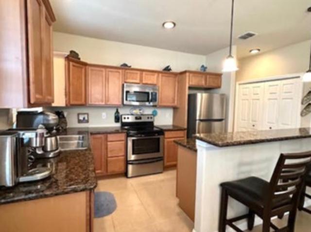 741 Lookout Dr