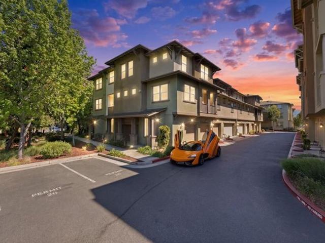 741 Modern Ice Dr, San Jose, CA 95112