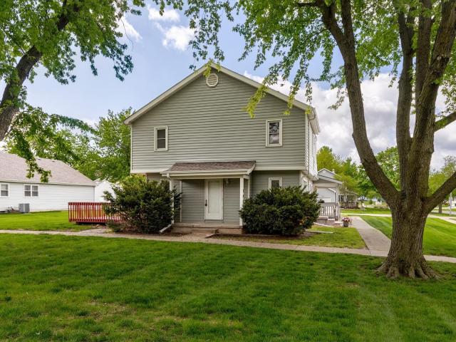 741 nw greenwood street