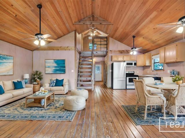 741 Sandy Mountain Dr
