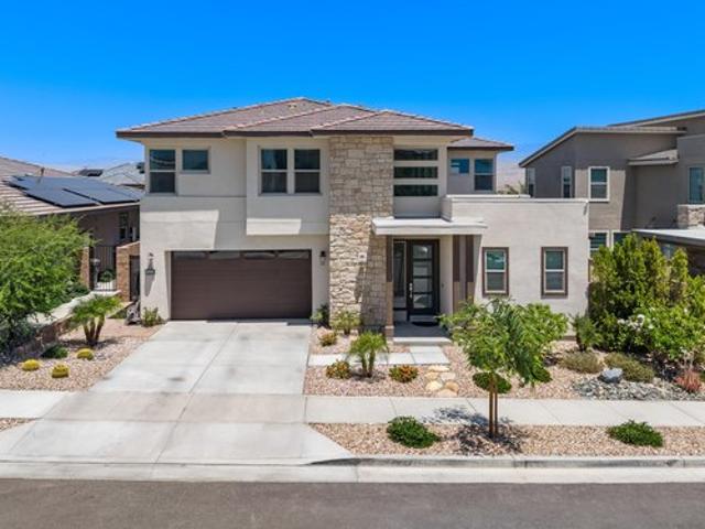 74246 Royce Dr, Palm Desert, CA 92211