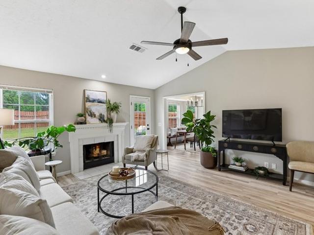7424 E Winchester Dr, Antioch, TN 37013