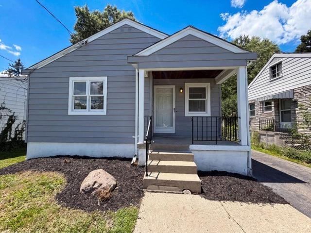 7425 Martin St, Mount Healthy, OH 45231