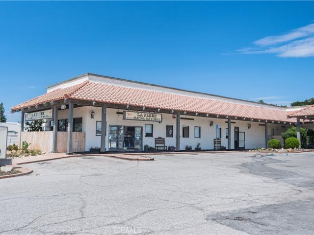 7425 El Camino Real