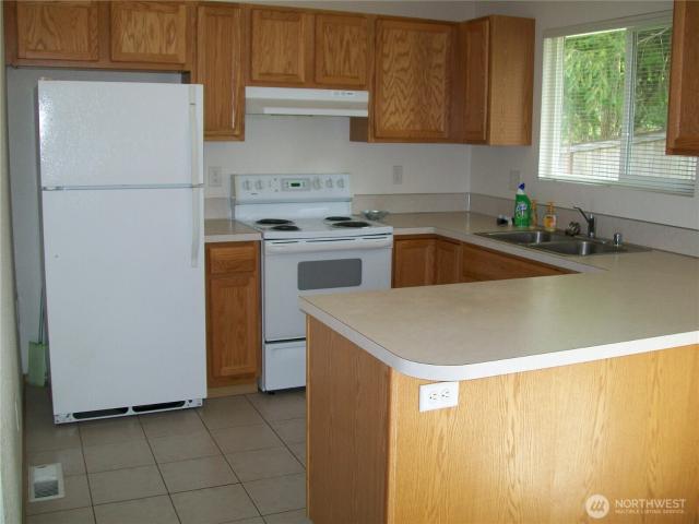 7425 39th Court SE