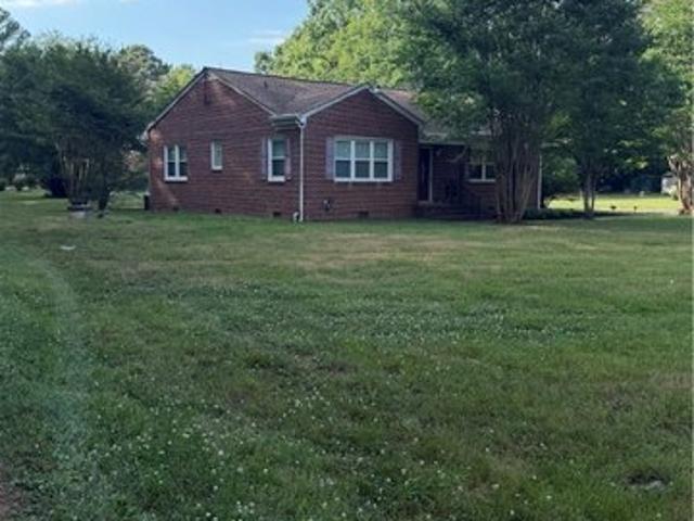 7426 Boydton Plank Rd, Dinwiddie, VA 23803