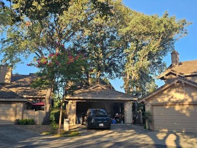 7427 Black Tree Ln, Citrus Heights, CA 95610