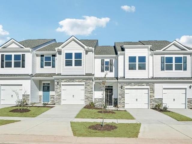 7427 Bourbon Briar Dr, Raleigh, NC 27604