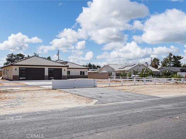 7428 I Ave, Hesperia, CA 92345