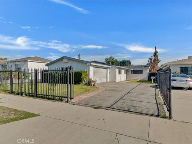 7428 Irvine Ave, North Hollywood, CA 91605