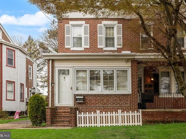 7428 Palmetto St, Philadelphia, PA 19111