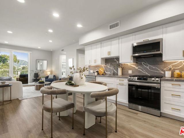 7428 Santa Monica Boulevard PH 507