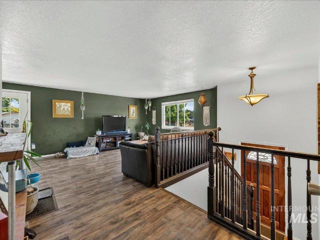 7428 W Snohomish St
