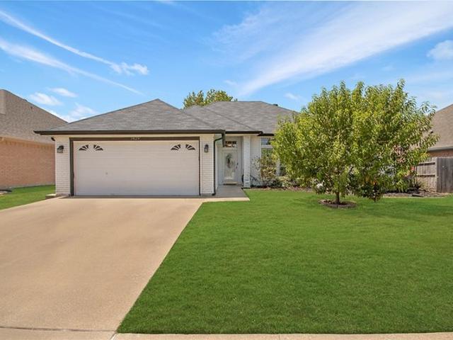 7429 Amber Dr, Watauga, TX 76148