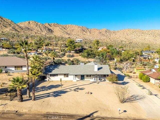 7429 Cardillo Trl, Yucca Valley, CA 92284