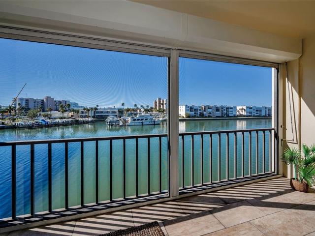 7420 Bay Island Dr S, Unit 374, South Pasadena, FL 33707 | MLS #TB8445