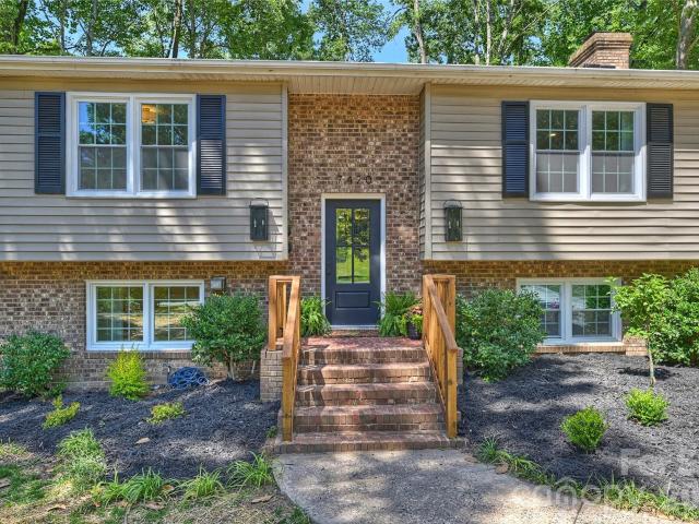 7420 Castlebar Road