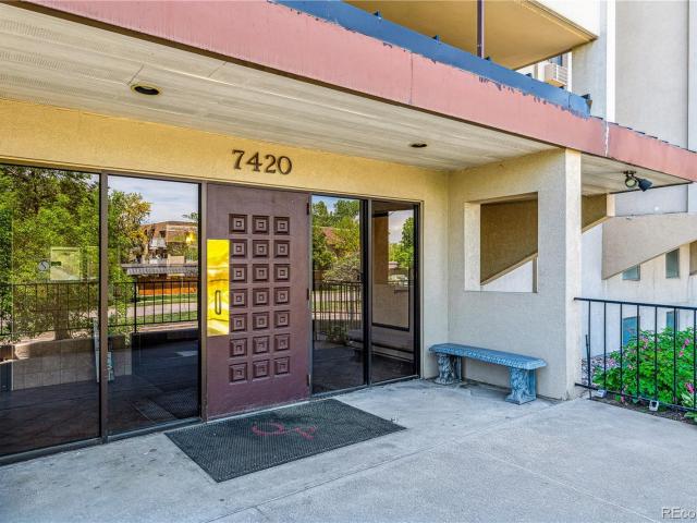 7420 E Quincy Avenue # 102