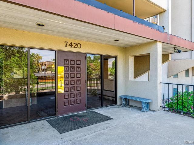 7420 E Quincy Avenue # 304