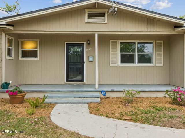 7420 Hennessy Rd, Jacksonville, FL 32244 | MLS #2136