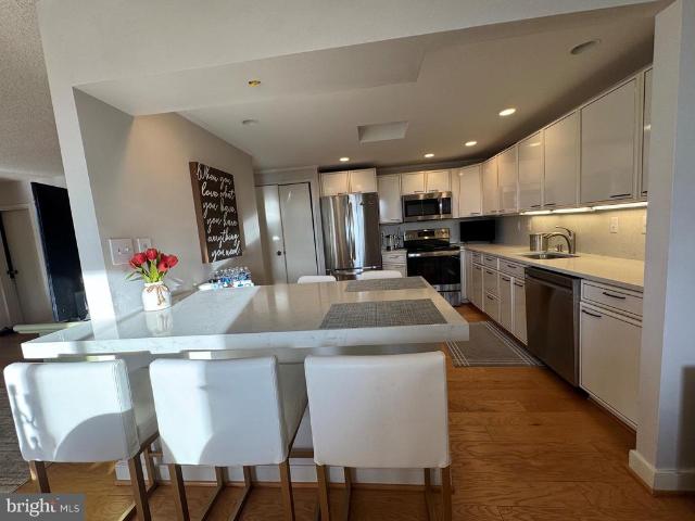 7420 Westlake Terrace # 803