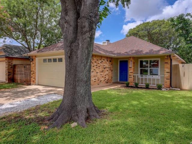 7421 Barnsley, San Antonio, TX 78250
