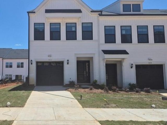 7422 Mashburn Dr, Charlotte, NC 28269