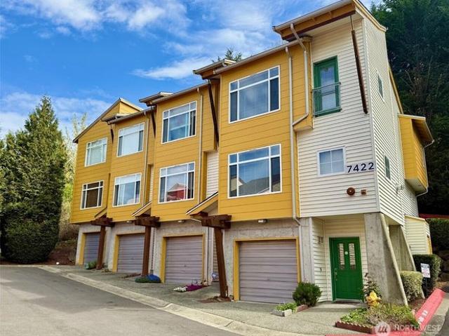 7422 Newcastle Golf Club Rd Unit D, Newcastle, WA 98059