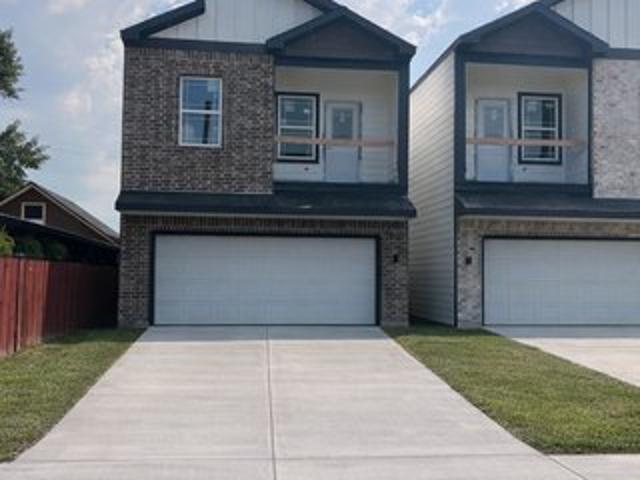7422 Gonzales St, Houston, TX 77020