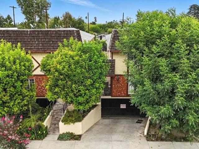 7422 Hazeltine Ave Apt 3, Van Nuys, CA 91405