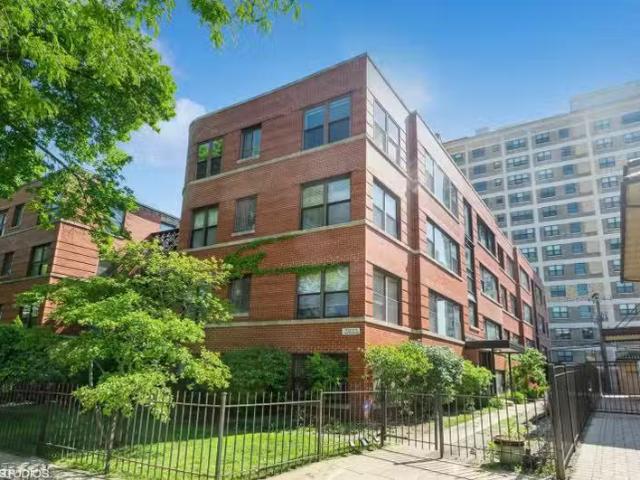 7423 N Sheridan Rd #3E, Chicago, IL 60626 MLS 12070182