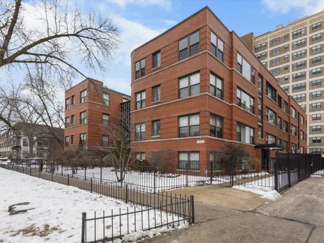 7423 N Sheridan Rd Apt 2W, Chicago, IL 60626