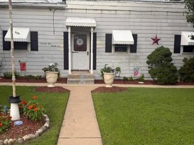 7423 North Point Rd, Edgemere, MD 21219
