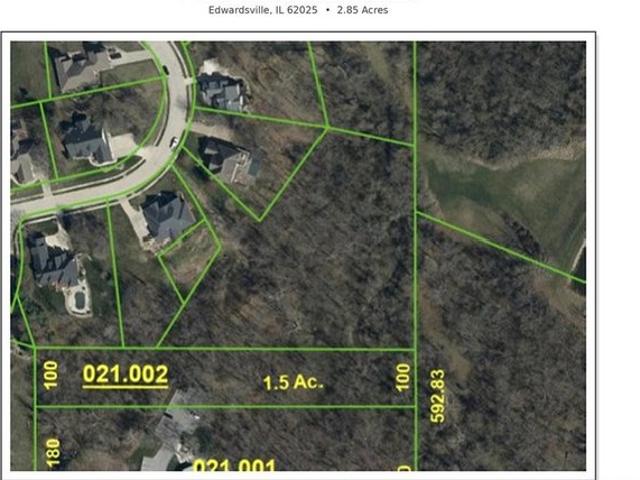 7423 Creek Ridge Ln, Edwardsville, IL 62025