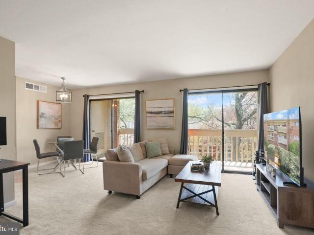 7423 Little River Turnpike # 202