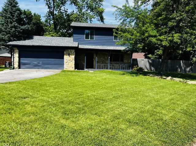7423 Snowflake Dr, Indianapolis, IN 46227