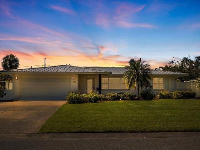 742 45th Ave NE, Saint Petersburg, FL 33703