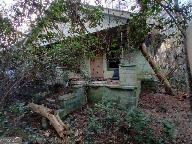 742 Campbell Rd, Covington, GA 30014