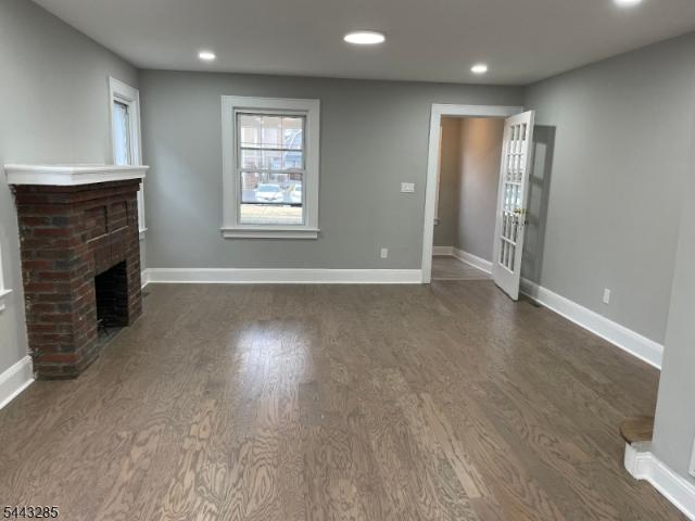 742 Central Ave