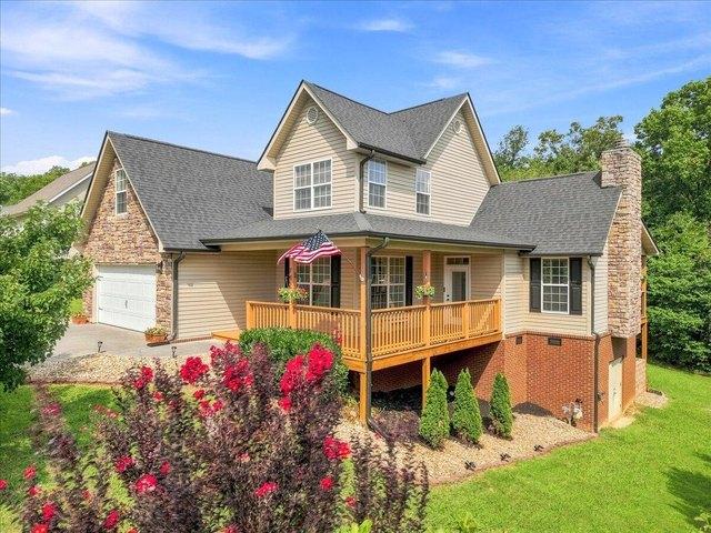 742 Bob O Dr, Dandridge, TN 37725