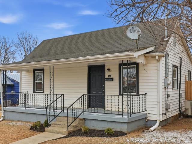 742 Breathitt Avenue
