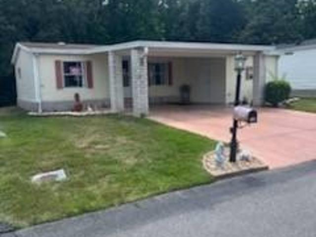 742 Gladiola Dr, Auburndale, FL 33823
