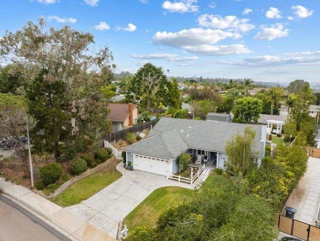 742 Doris Dr, Encinitas, CA 92024