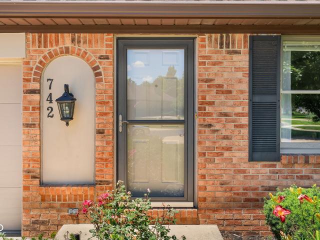 742 Eagle Parkway # 21